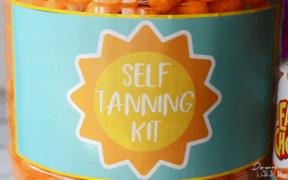 Self Tanning Kit | Funny DIY Gag Gift Idea with Free Printables!
