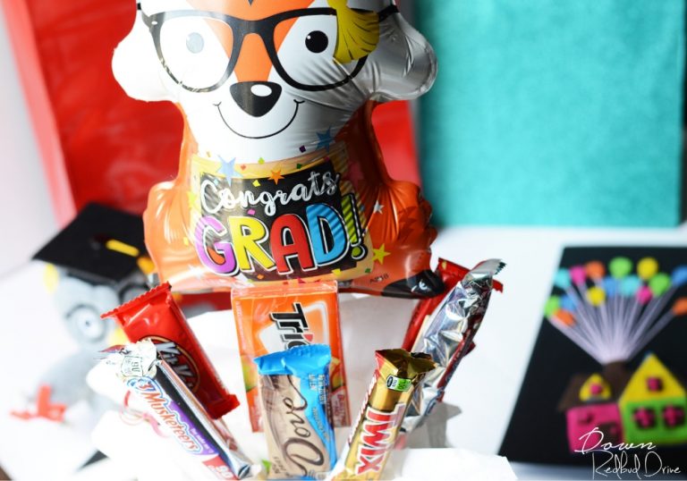 DIY Graduation Candy Bouquet | Perfect graduation gift!