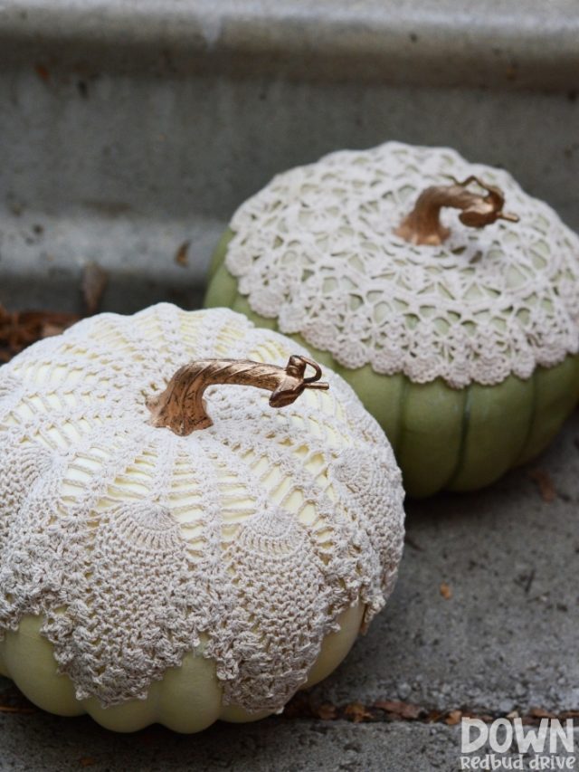 DIY Doily Pumpkins Story - Down Redbud Drive