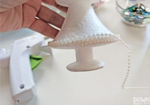 Pearl Christmas Tree DIY | Easy Christmas home decor!