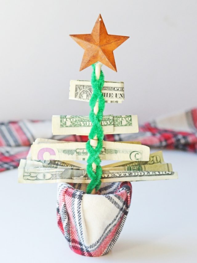 Money Christmas Tree Gift DIY Story - Down Redbud Drive