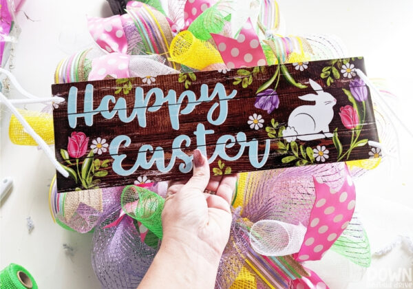 DIY Easter Mesh Wreath | Simple Mesh Wreath Tutorial!