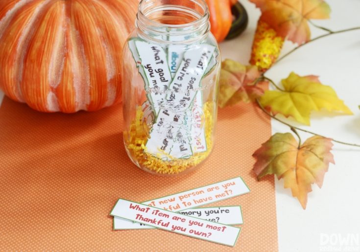 DIY Thanksgiving Gratitude Game | Free printable Thanksgiving questions!