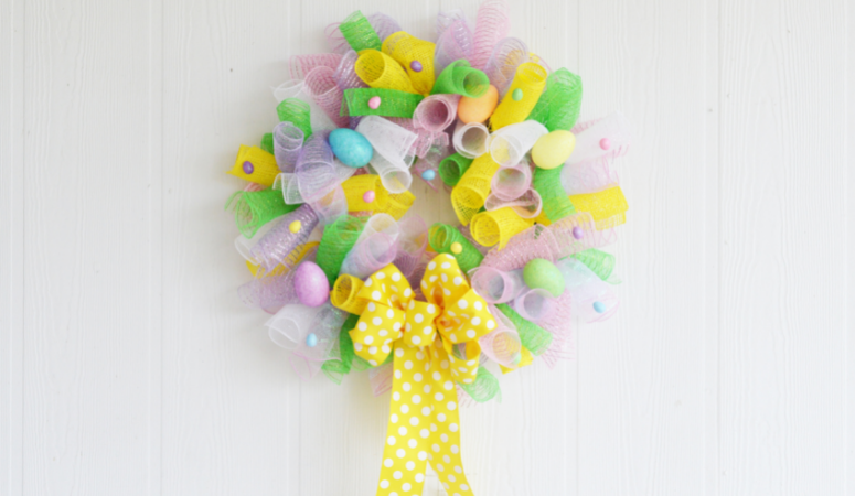DIY Easter Deco Mesh Wreath - Down Redbud Drive