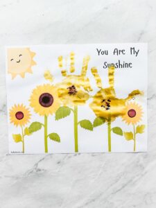 21 Easy Fall Crafts for Kids - Down Redbud Drive