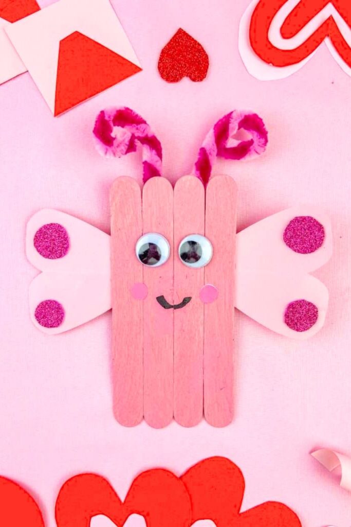 14 Adorable Valentine’s Day Crafts for Kids