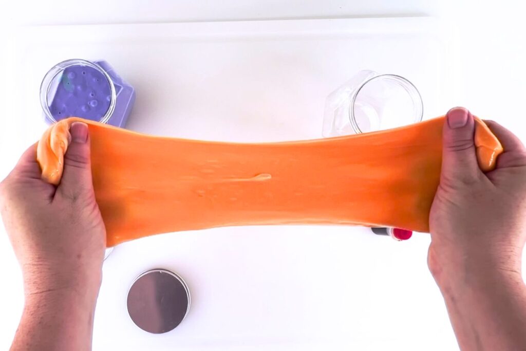 Easy Slime Recipe (non-sticky!)